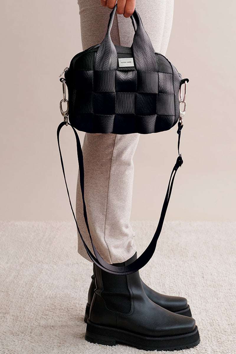 Globe Hope Hilla Bag – Nordic Labels